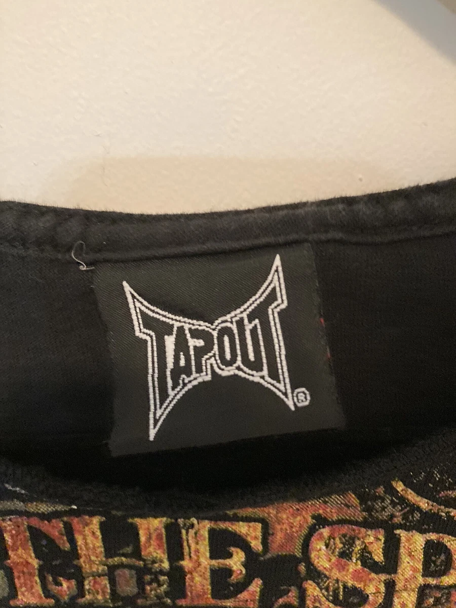 Guys Who Wear Tapout Shirts