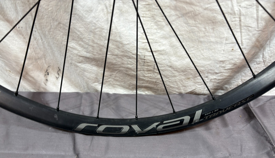 Specialized Roval Traverse Aluminum Tubeless Disc Brake Thru Axle 29er ...