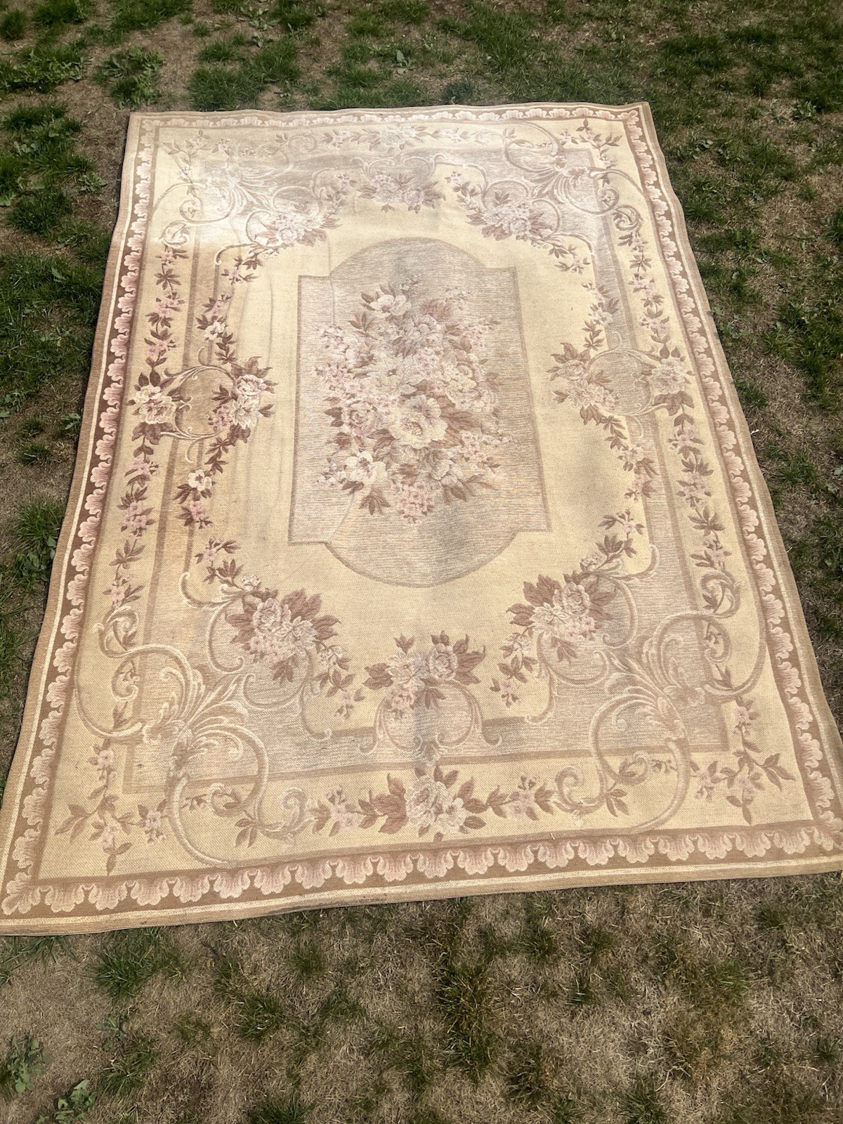 Laura Ashley Rug 240cm x 167cm | eBay UK