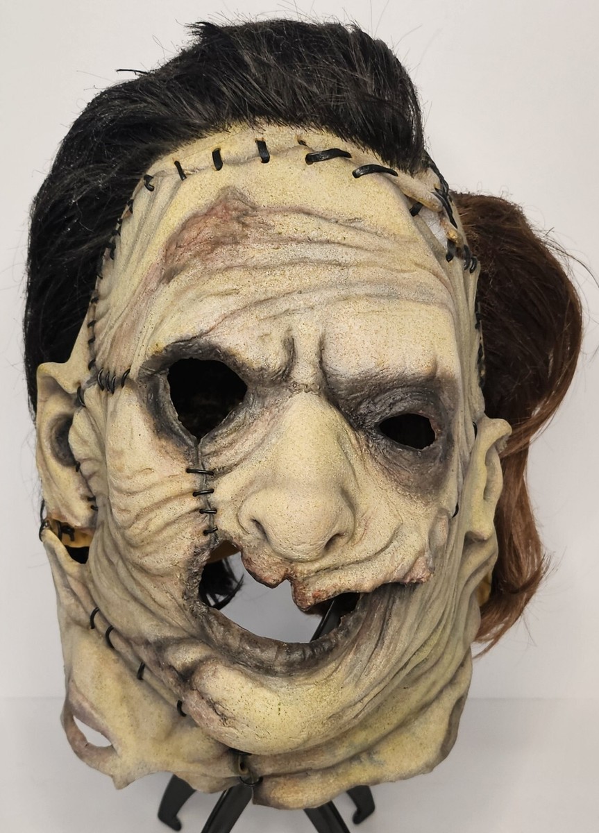 Leatherface Chainsaw 2003 Sometimes They Come Back – 'The Texas