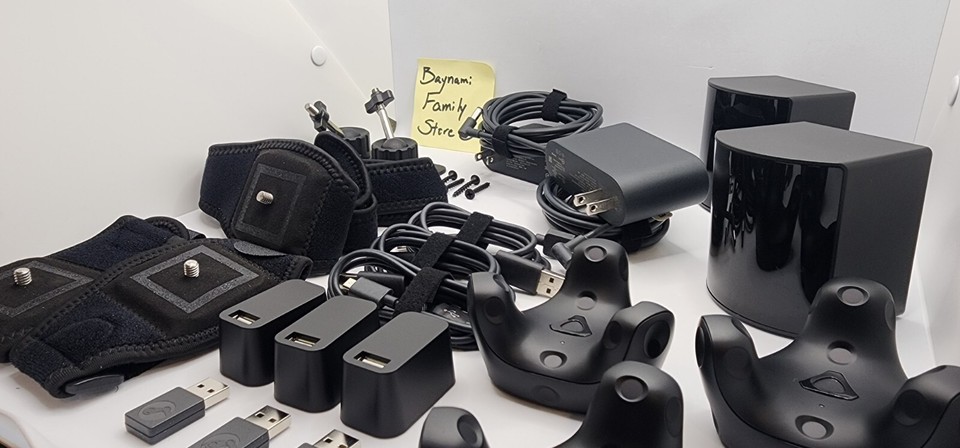 🔥3 HTC VIVE Tracker 3.0 Straps 2x 2.0 Base Stations VRChat Full Body ...