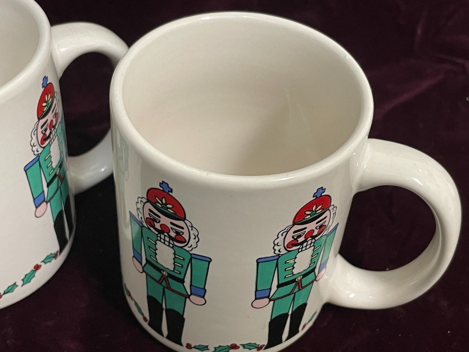 Set of 2 Christmas Nutcracker Mugs vintage Novelty print holly Holiday ...