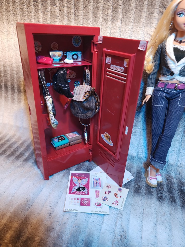 Mattel My Scene Secret Locker Barbie Doll with extra's | eBay
