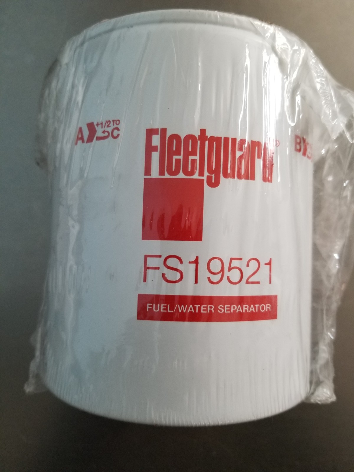 FLEETGUARD FS19521 - Fuel filter cross reference
