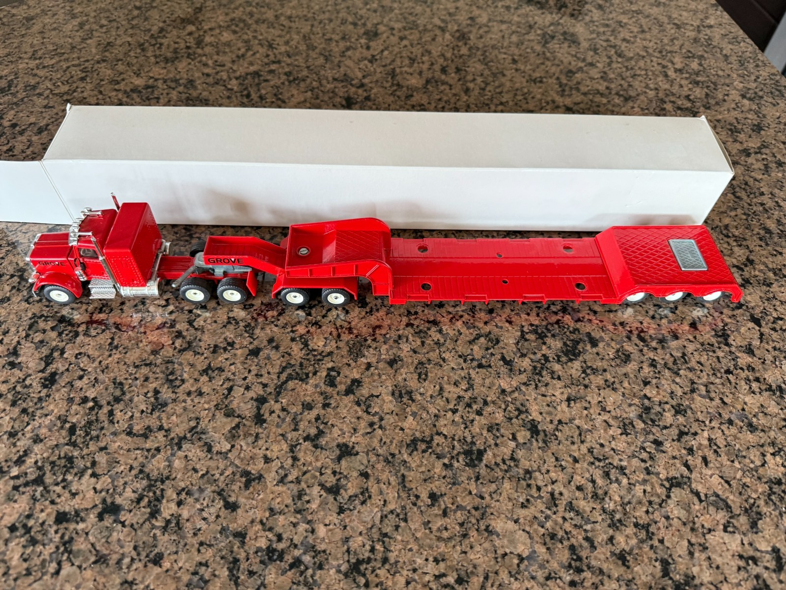 1/50 SIKU GROVE CRANES RED PERBUILT AND LOWBOY | eBay