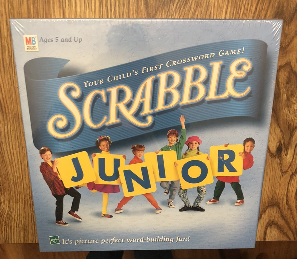 Milton Bradley Hasbro SCRABBLE JUNIOR Word Building Crossword Game ...