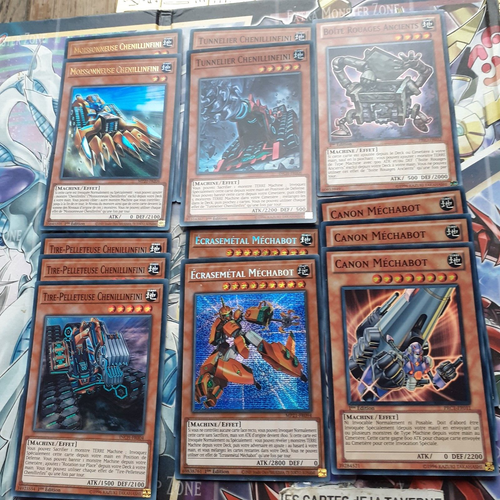 Lot Yu Gi Oh! 47 cartes Deck Earth machine/Chenillinfini - VF/3 se,13 ...