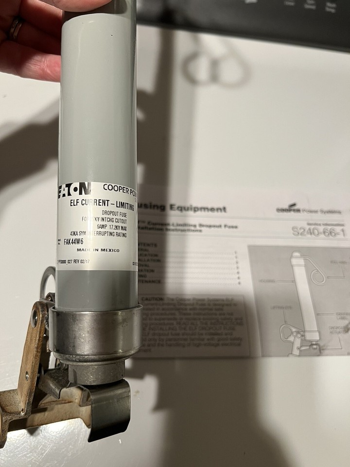 NEW ELF Eaton Current-limiting Drop Out Fuse S240-66-1 (Cooper Power ...