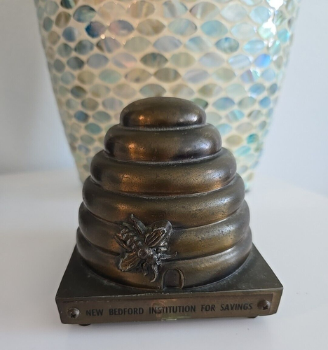 VINTAGE NEW BEDFORD MA SAVINGS PROMO GIVEAWAY HONEY BEE HIVE BANTHRICO ...