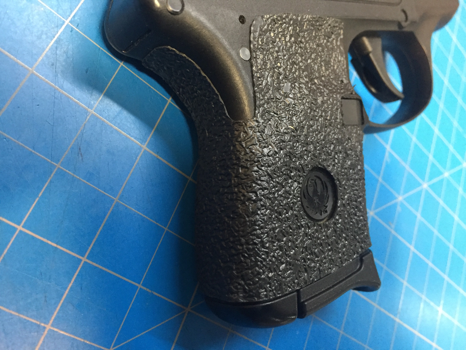 Ruger LCP Gen 1 380 Custom Rubber Tactical Gun Grips Way Better Grip ...