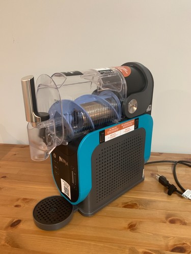 IN BOX - Ninja SLUSHi Professional Frozen Drink Maker, 88 oz. FS299 | eBay