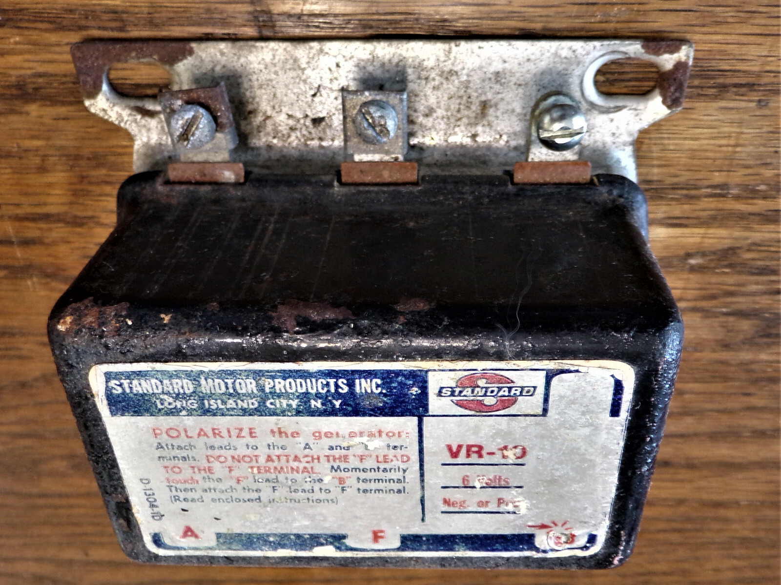 STANDARD NOS 6 VOLT VOLTAGE REGULATOR VR-10. | eBay