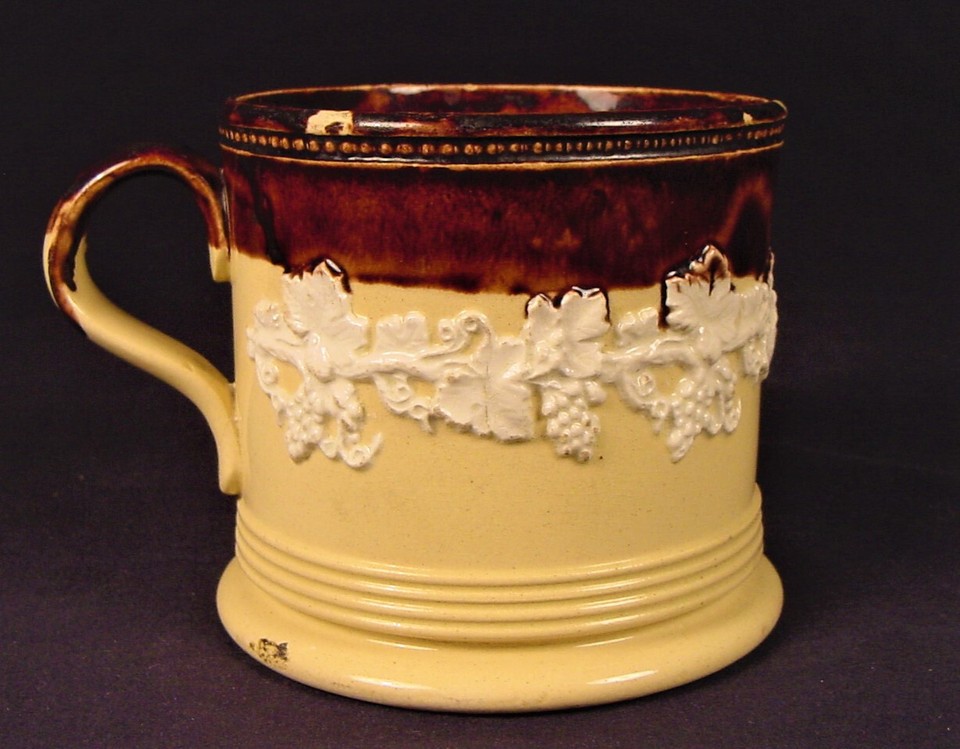 VERY RARE ANTIQUE AMERICAN 1860 GRAPE MUG YELLOW WARE ROCKINGHAM MINT ...