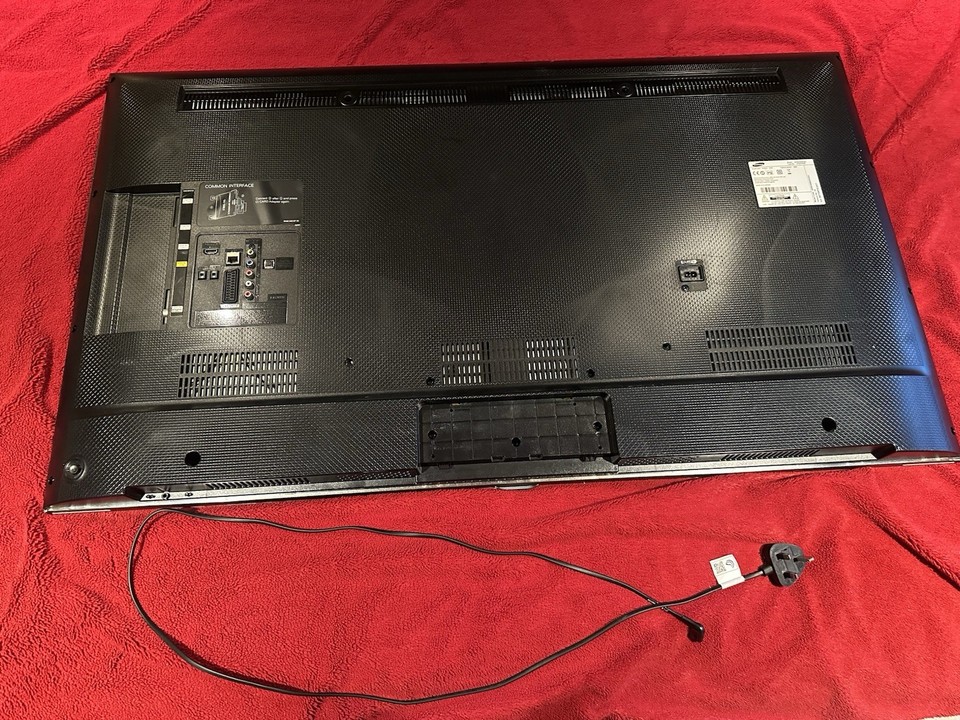 SAMSUNG 50” Smart TV | eBay UK