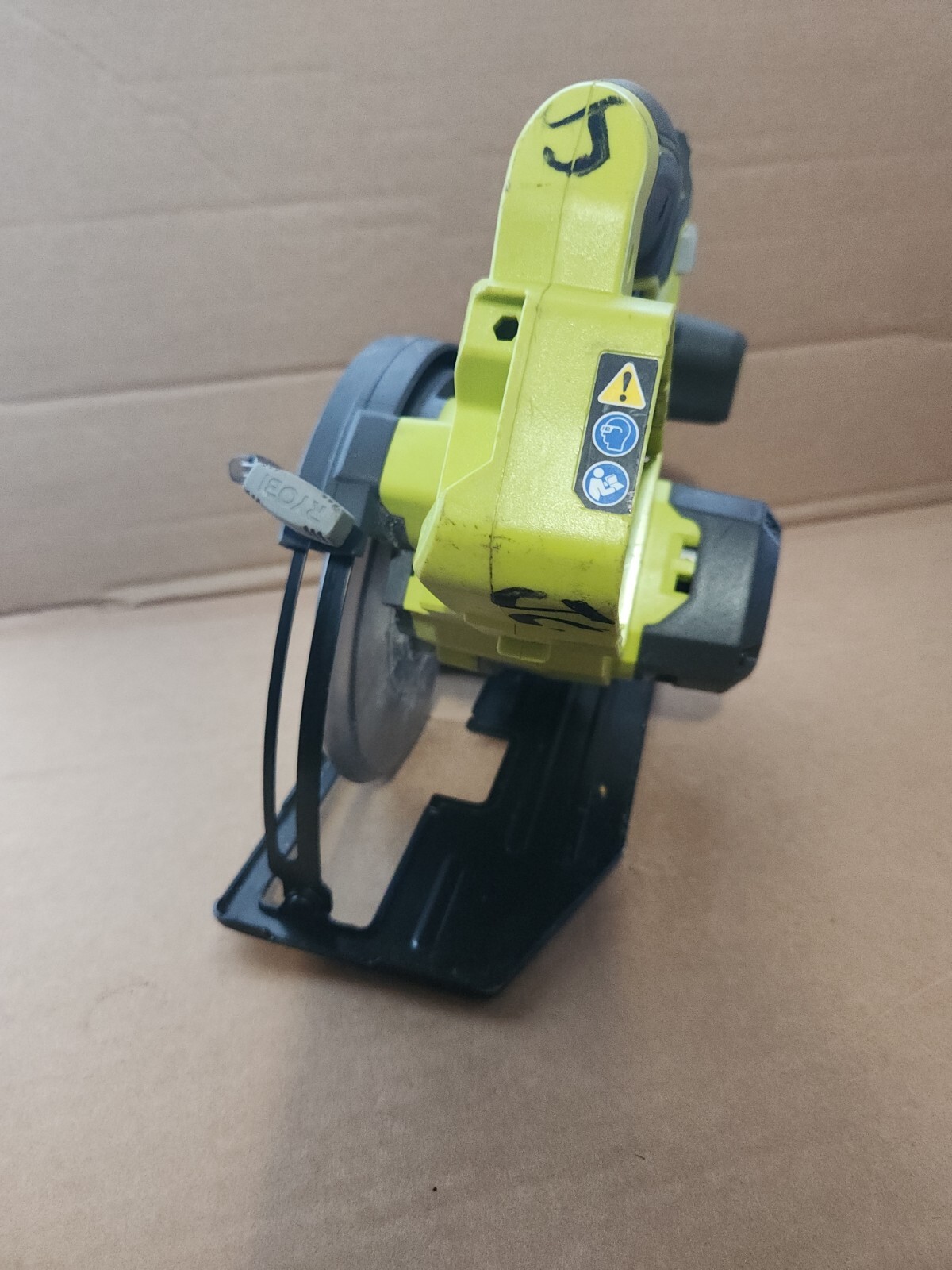 RYOBI Circular Saw PCL500 18V 5-1/2" (TOOL ONLY)missing Parts, See ...