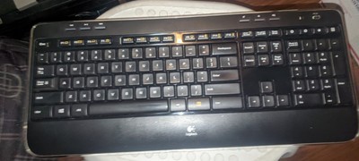 Logitech K520 Wireless Keyboard NO Receiver 1 missing leg | eBay
