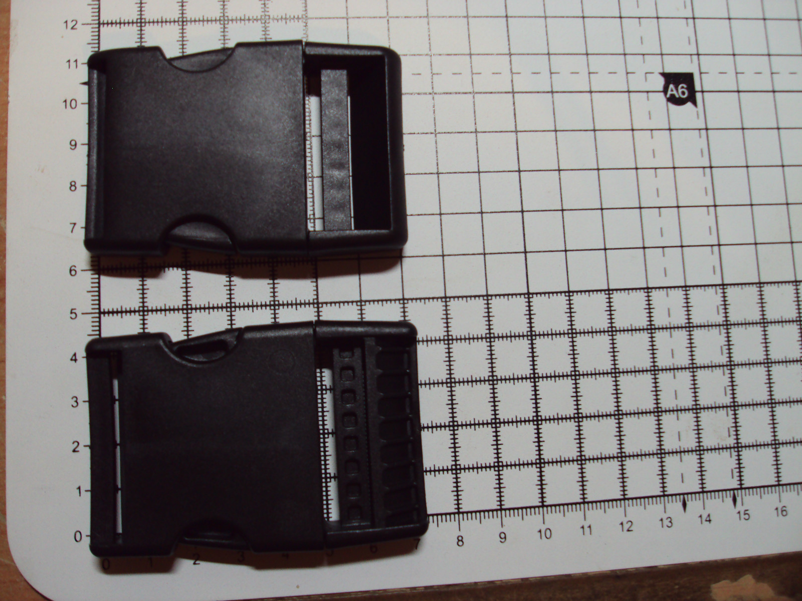 2pcs. Plastic Side Release Buckles For Webbing 40mm Bags Straps Clips ...