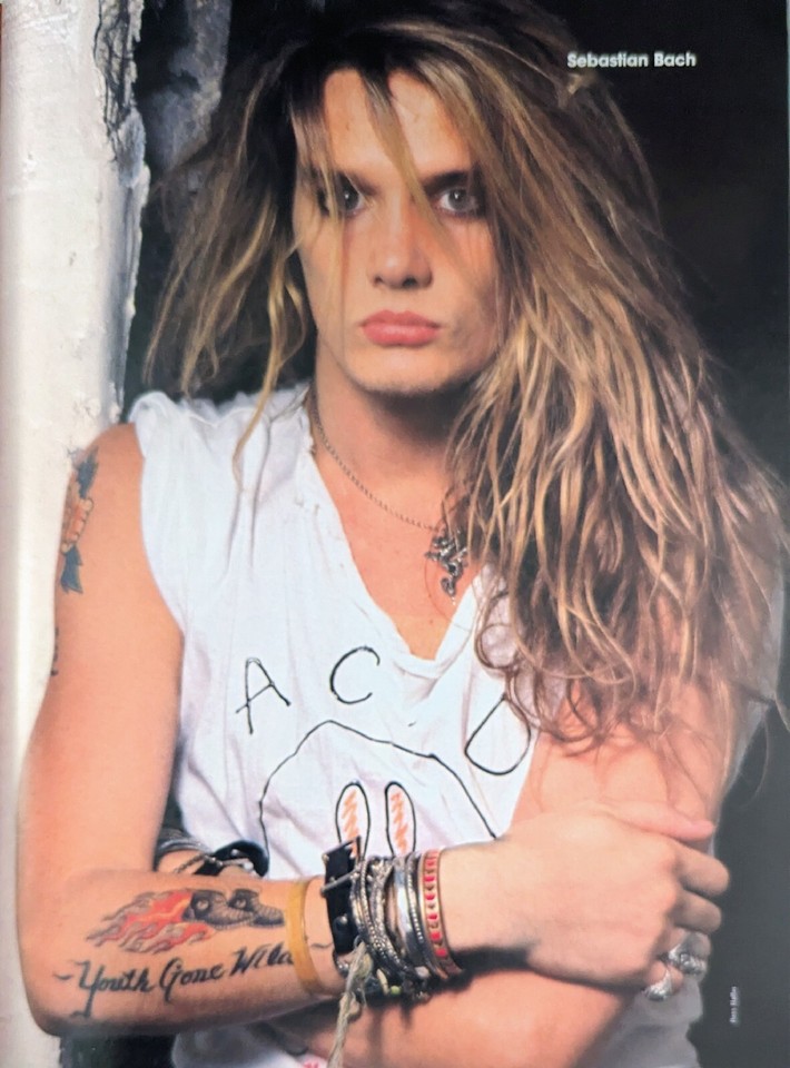 Hit Parader April 1990 Aerosmith, KISS, Ace Frehley, LA Guns, Dangerous ...