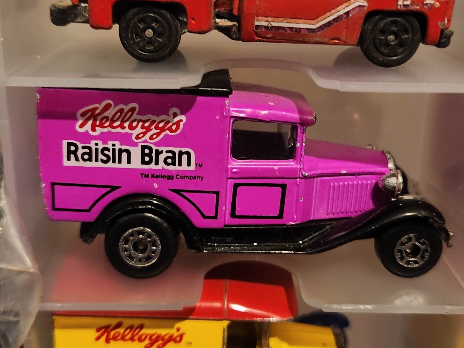 hot wheels & matchbox (case #187) FORD TRUCKS f-150 f-100 bronco ...