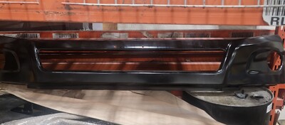 Volvo Black Front Bumper - 23918999 | eBay