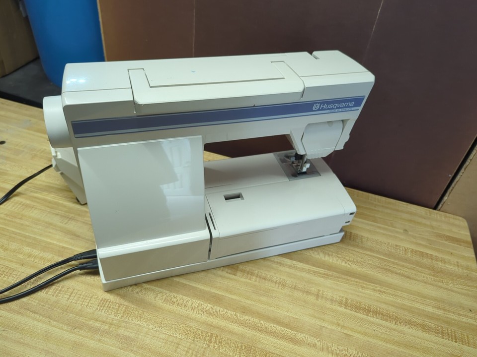 Husqvarna Viking S2 205 Sweden Sewing Machine Manuals Accessories ...