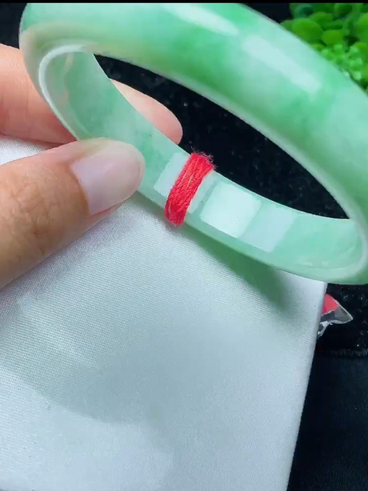 Certified Natural Jadeite Jade 57/58mm Floating Green Flower Bracelet ...