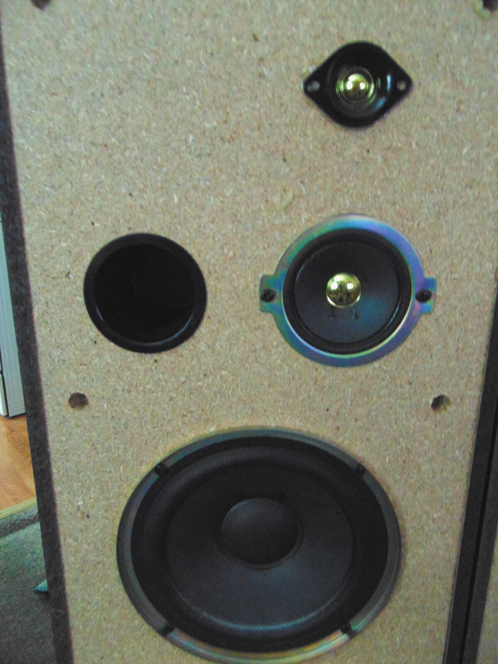 SONY SPEAKERS MODEL SS-D117 SET OF 2 BLACK VERY GOOD CONDITION SEE ...
