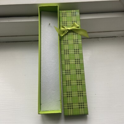 Green Tartan Oblong Padded Gift Box With Bow For Bracelet Or Watch ...