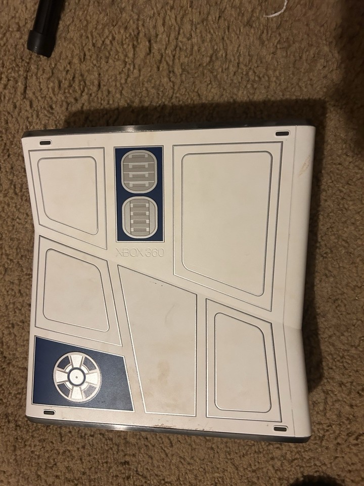 Xbox 360 Star Wars Edition R2D2 320GB Console with A Modded Controller ...