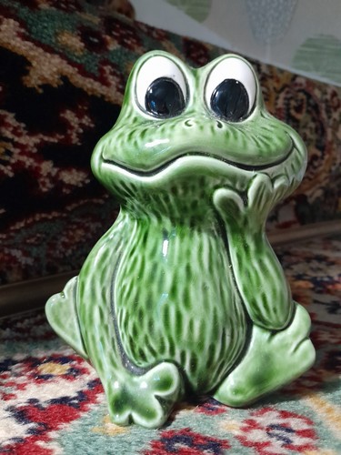 Sylvac Sitting Frog Money Box. No 5097. Green . Good & Clean. | eBay UK