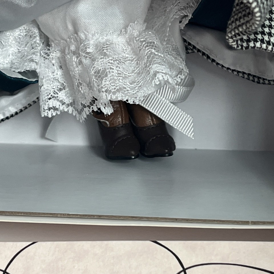 Rare Madame Alexander 10”doll Nellie Bly 68180 145 Of 200 W/COA, Tags ...