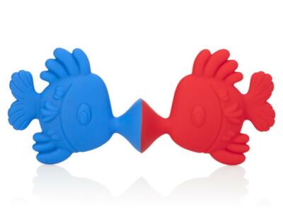 Nuby Silly Kissing Fish Suction Toys with Built-in Rattle - Interactive ...