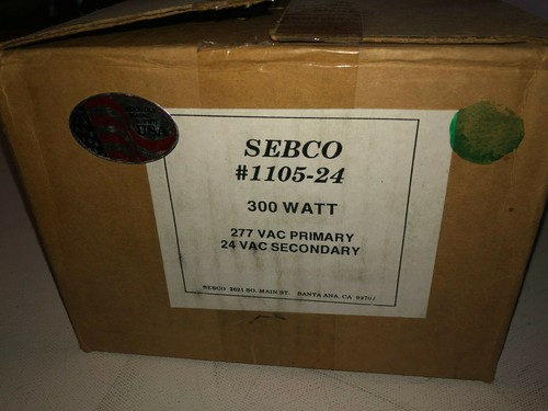 Sebco 1105-24 300-watt 24v Magnetic Low VoltaGE Lighting Transformer ...