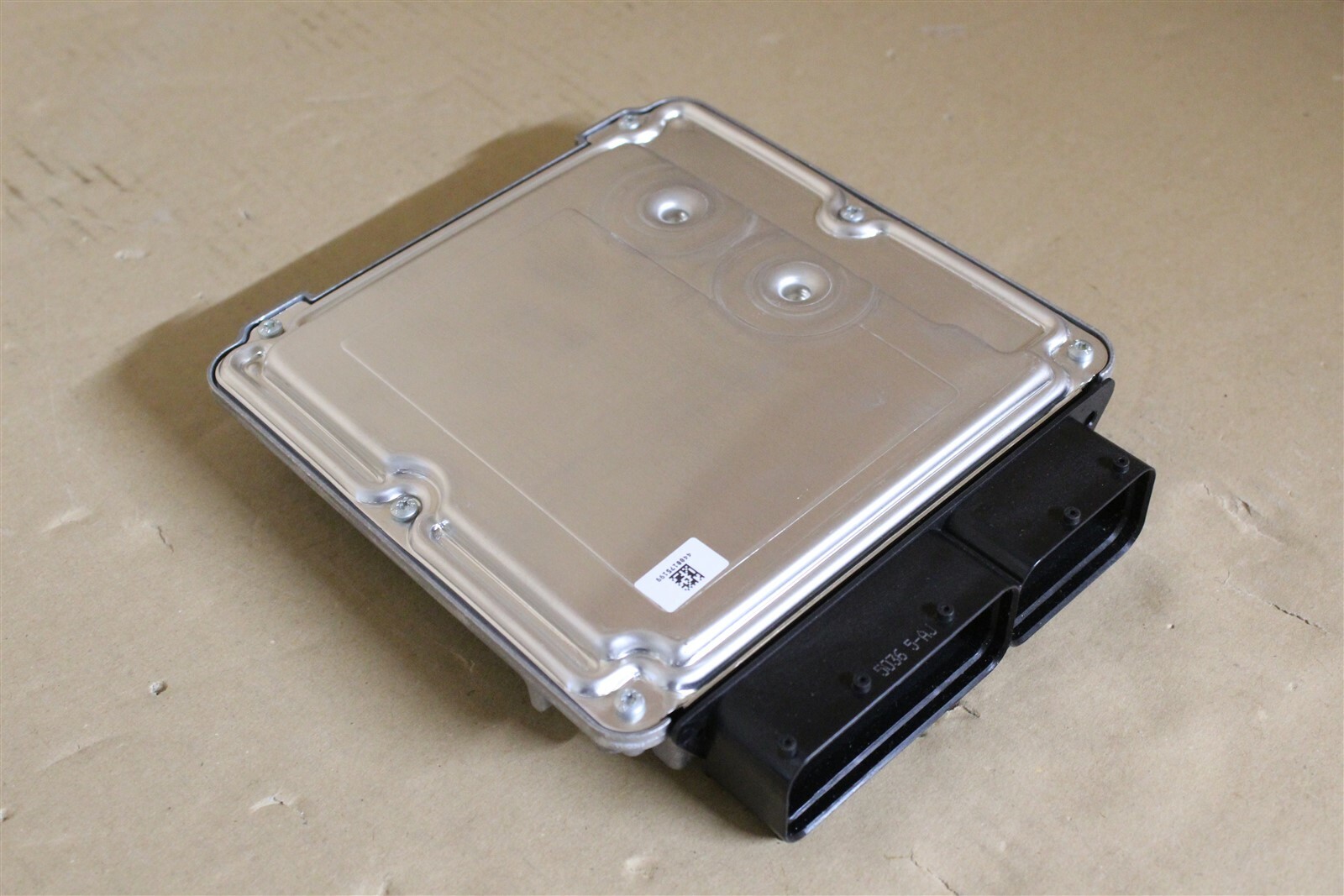 VW Transporter T5.1 / T6 140 CAAC engine control unit 03L906019JP New ...