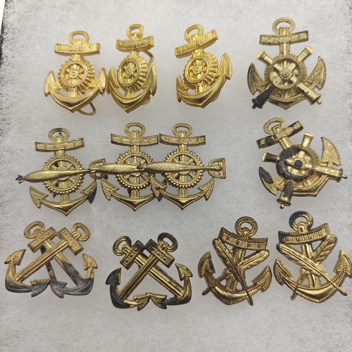 WW2 German Authentic Kriegsmarine Shoulder Strap Cypher Pin Badge Lot ...