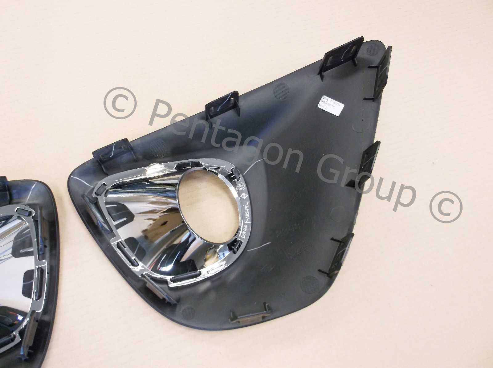 Genuine Vauxhall Vivaro B Front Bumper Chrome Fog Lamp Cover Grille Kit ...