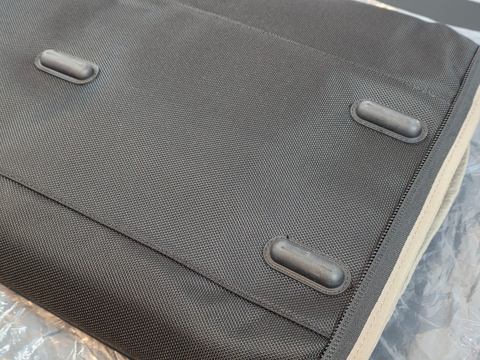 Halfday Garment Duffel Premium Two-In -One Half Garment, Half Duffel ...