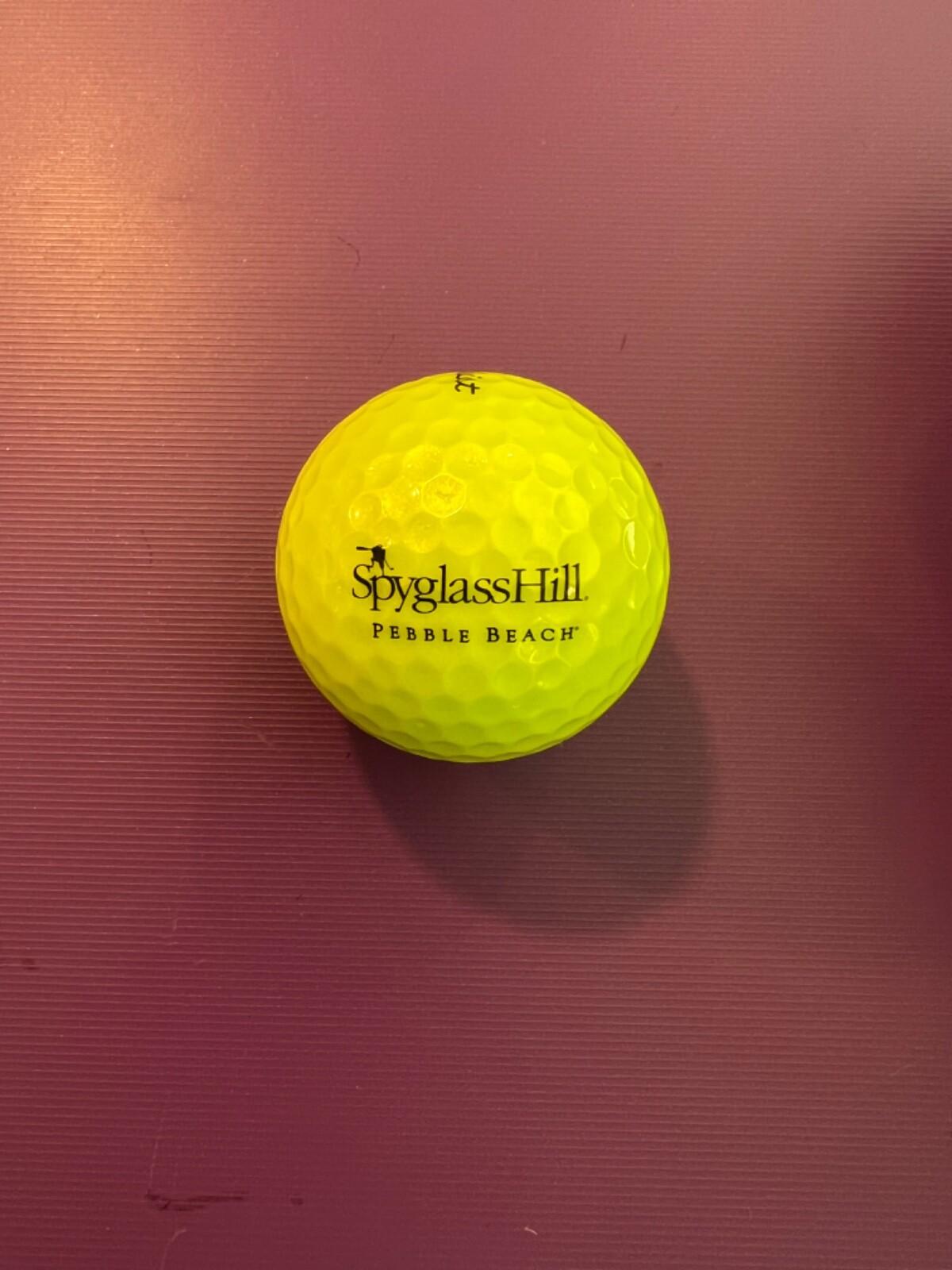 LOGO GOLF BALL-SPYGLASS HILL GOLF CLUB PEBBLE BEACH..YELLOW PROV1 BALL ...
