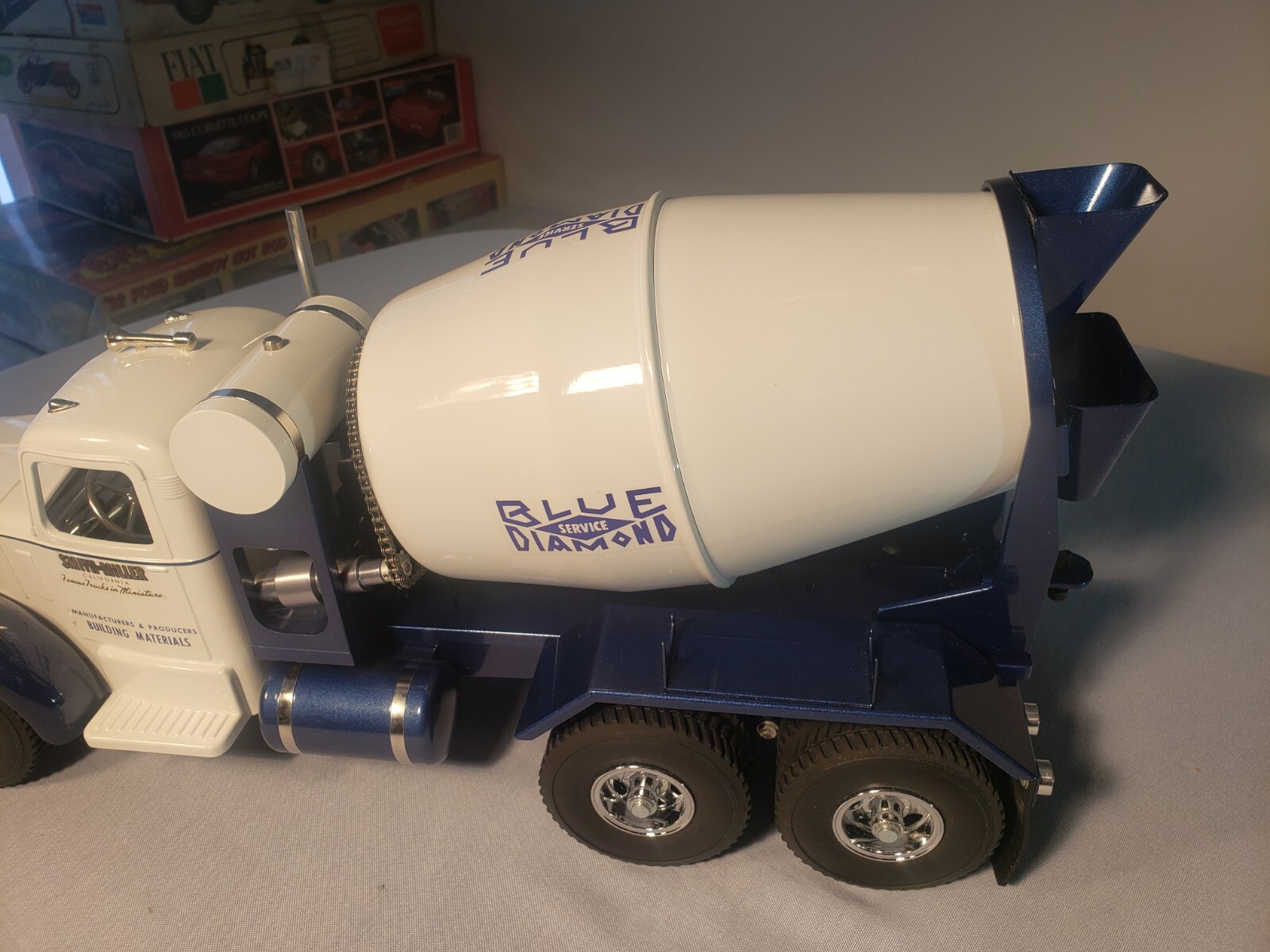 RARE Smith Miller FRED THOMPSON L MACK BLUE DIAMOND CEMENT MIXER 037/ ...