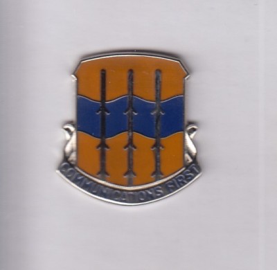US Army 16th Signal Battalion crest DUI badge P-23 | eBay