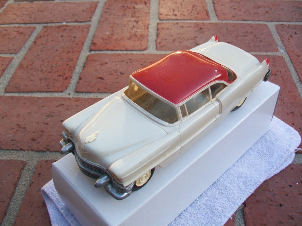 AMT 1955 Cadillac Promo Model Car 1/25 | eBay