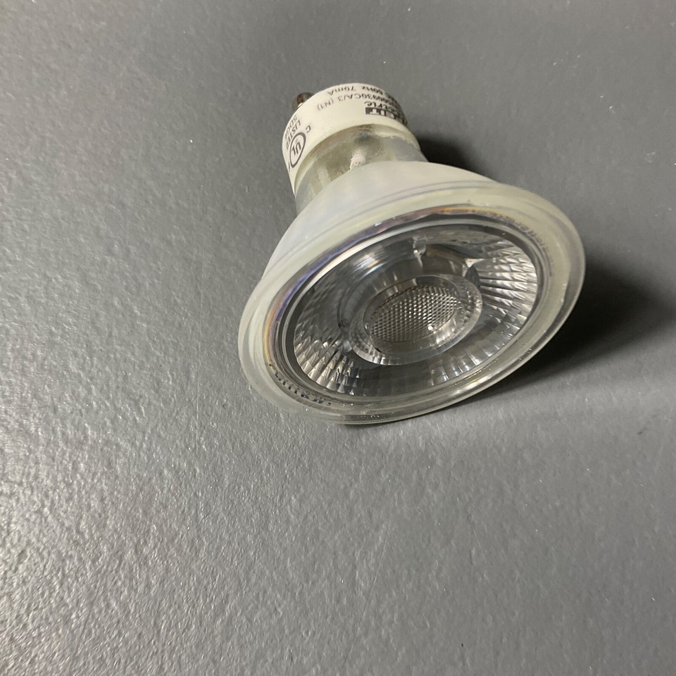 Feit Electric Enhance Vivid Natural Light 50W Split Reflector Dimmable ...