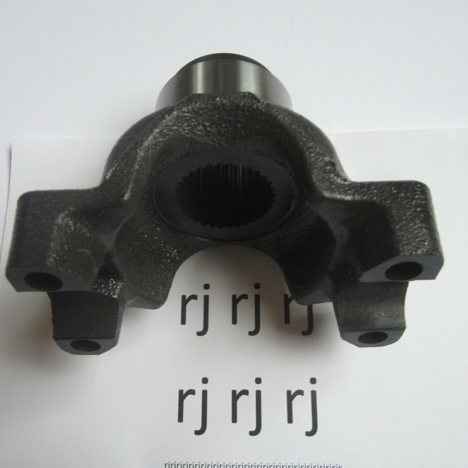 NP 203 NP 205 1350 Yoke 32 Spline W/ Spicer U-Bolt Kit GM, Ford, Dodge ...