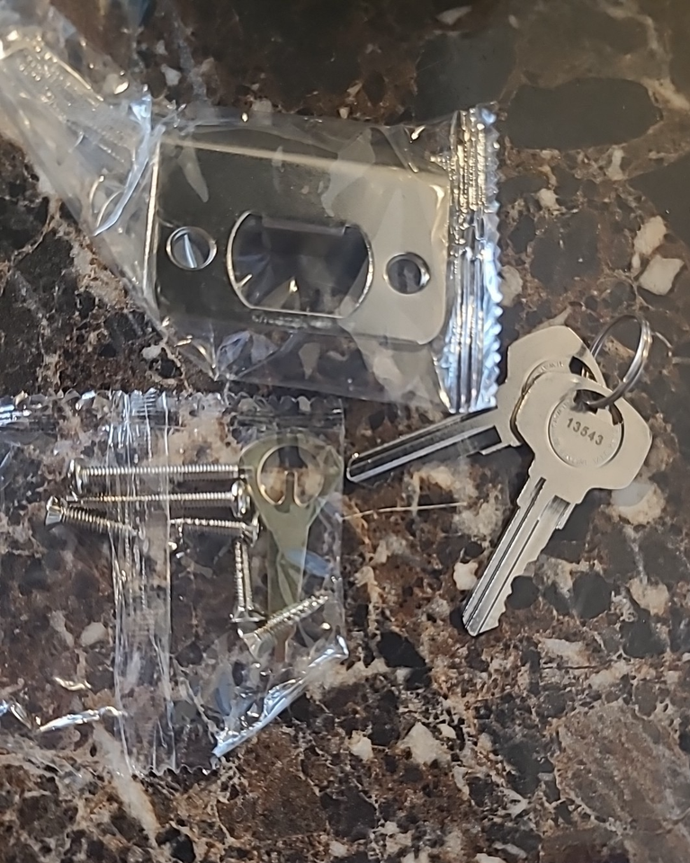 Yale Lock Set Satin Chrome Door Room Genuine*482 | eBay