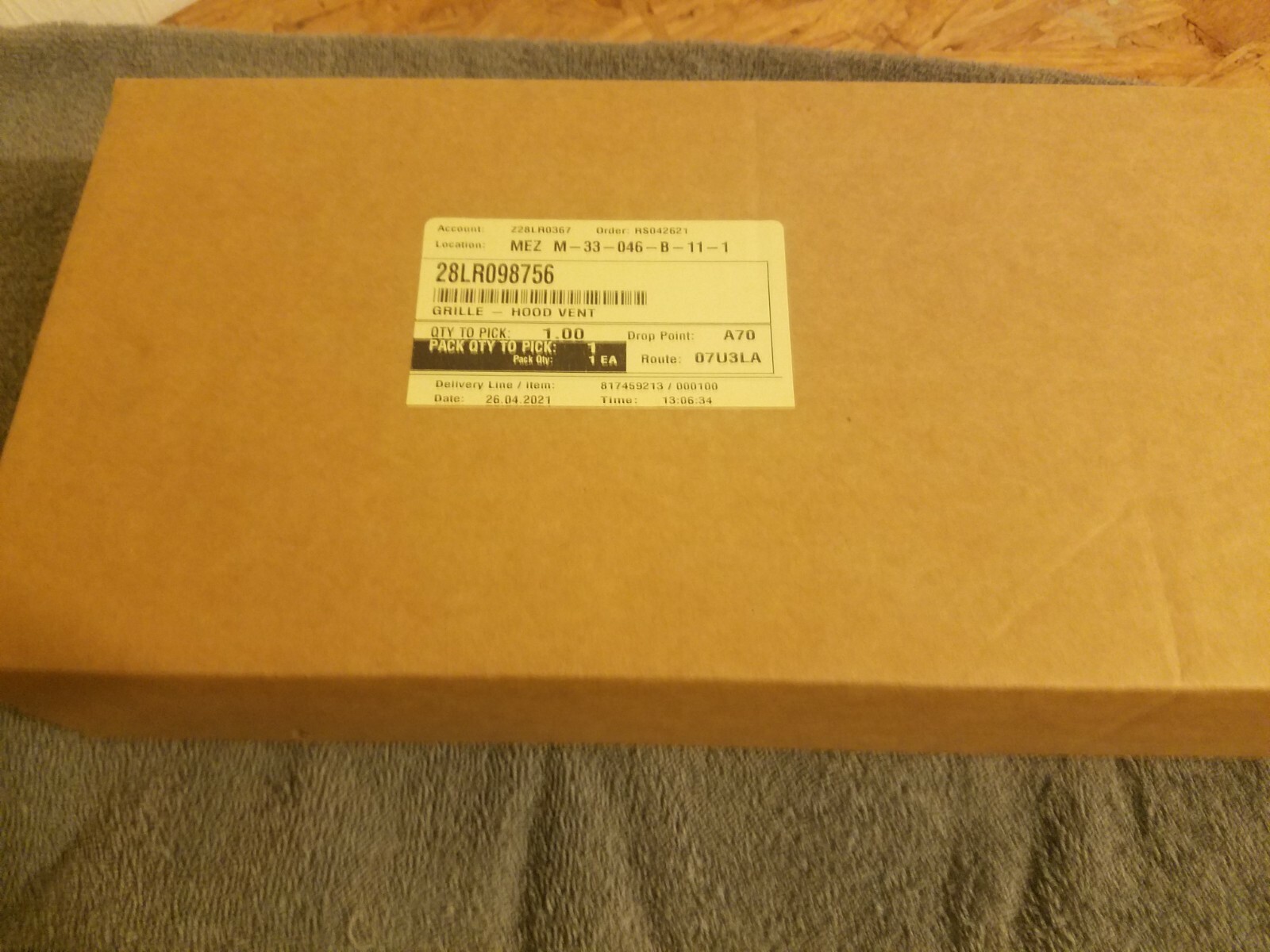 Land Rover LR098756 | Grille - Hood Ve for sale online | eBay