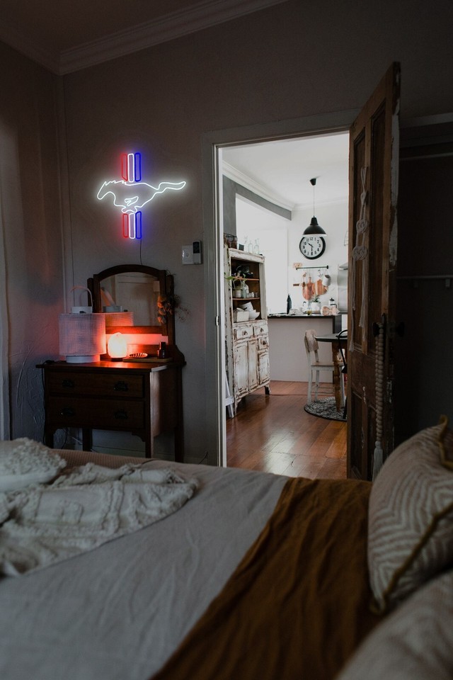 Mustang Neon Sign Car Logo Sign Neon Sign / Led NeonSign Custom Neon ...