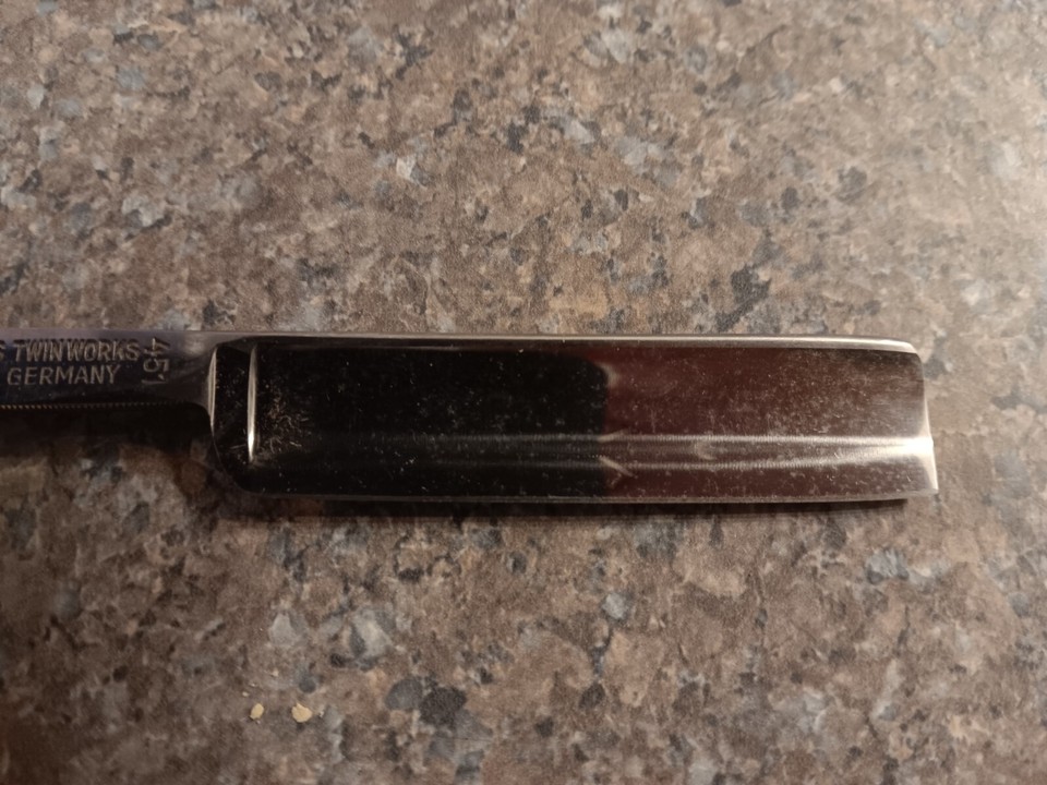 Friodur No Stain 451 Straight Edge Razor J.A.Henckels Twinworks ...