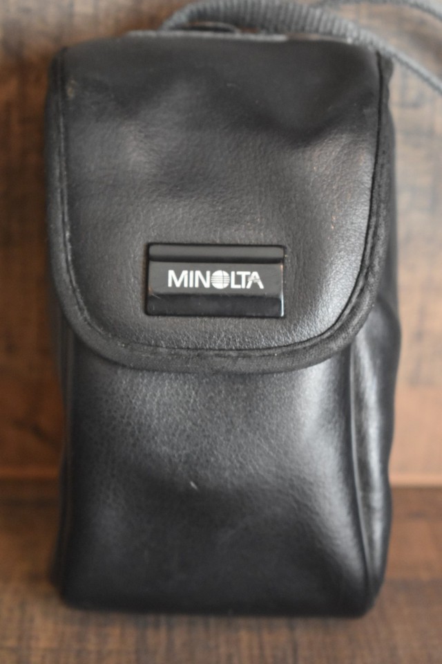 Minolta PANORAMA ZOOM 135 35mm Film Camera + Case | eBay