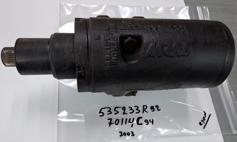 TRACTOR PARTS REFURBISHED 70114C94 Steering Motor for Case-IH 766, 966 ...