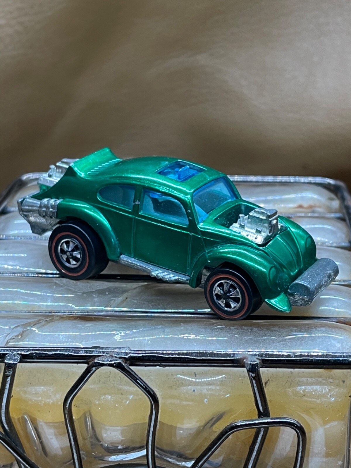 Redline Hot Wheels EVIL WEEVIL & BUTTON Abolutely Gorgeous GREEN Evil ...
